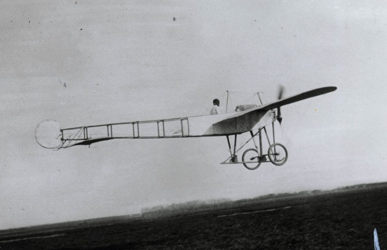 History of plane called Cessna - Pacific Flying Club